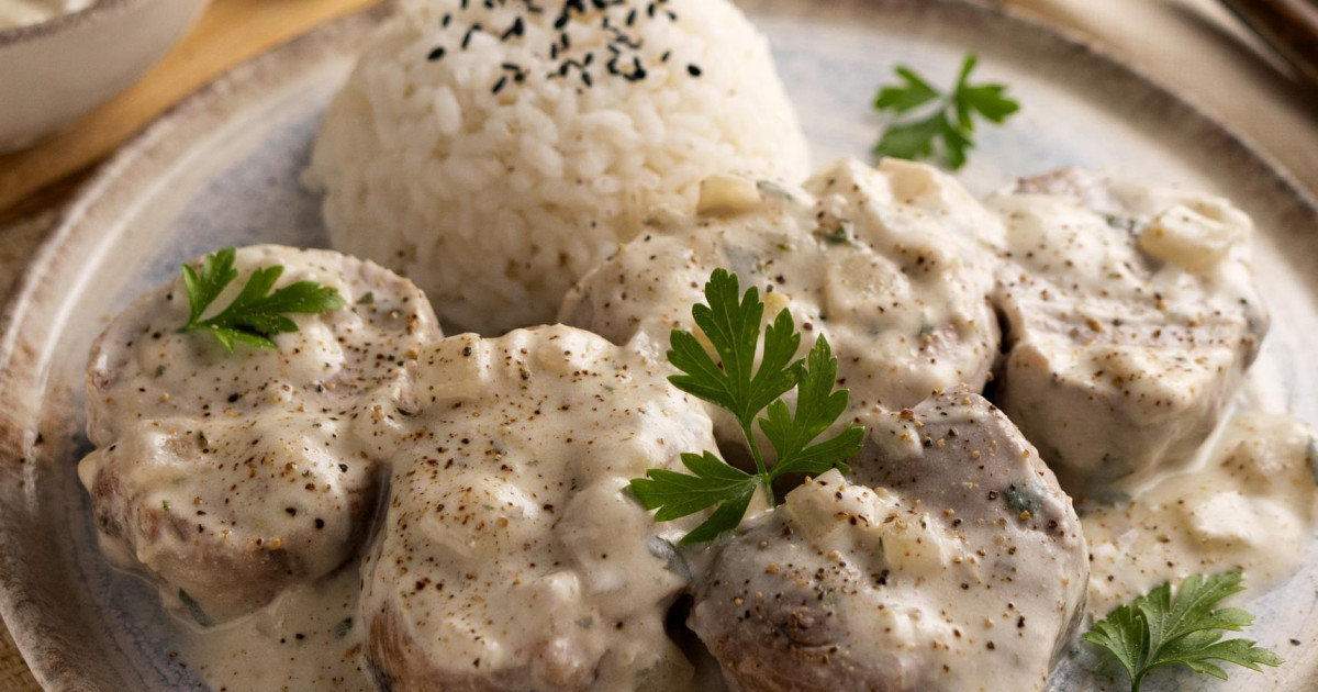 Solomillo de cerdo con salsa de nata