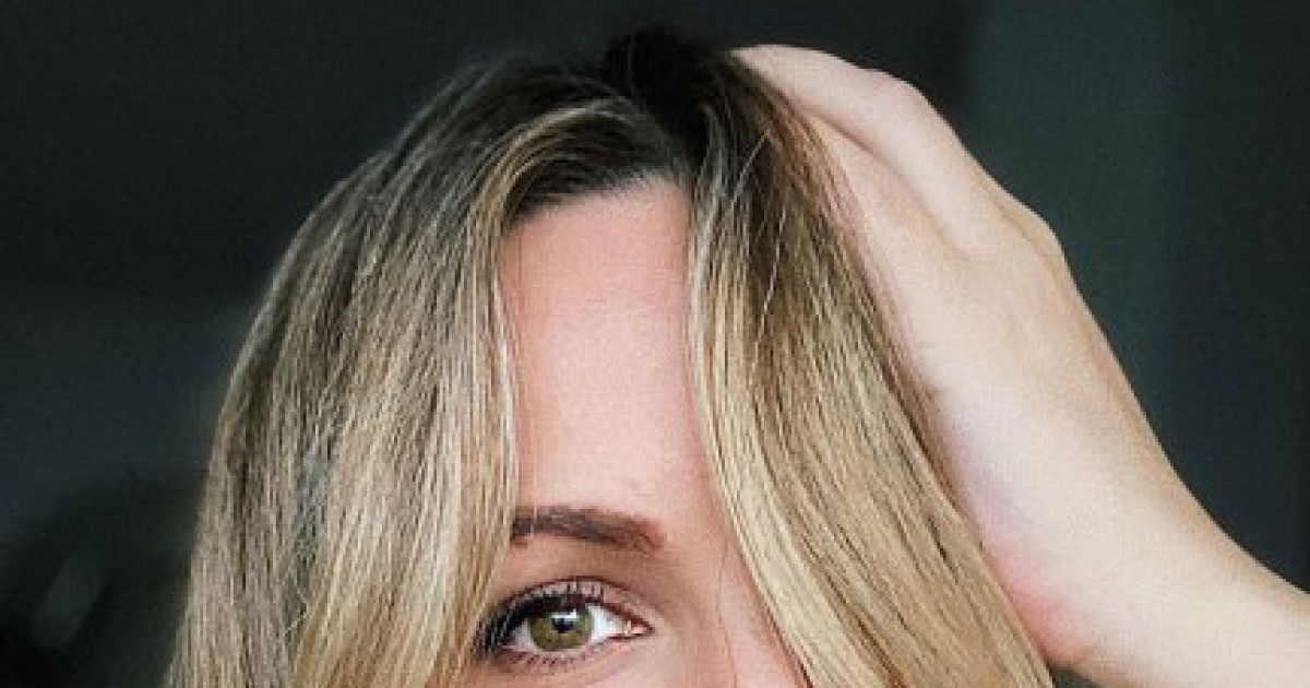 Edurne, embarazada, presume de barriguita