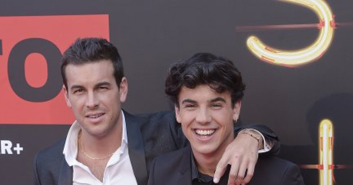 Mario Casas, muy orgulloso de su hermano Óscar