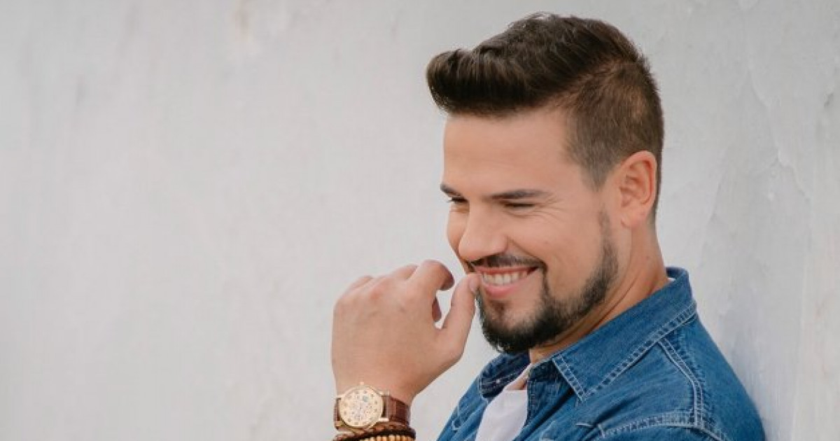 El cantante Raúl nos habla sobre su vida amorosa