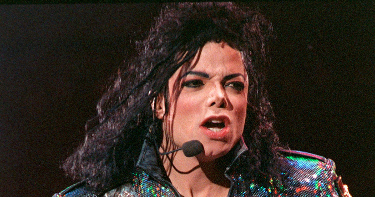 Michael Jackson: pagaron casi 2 millones de euros por una chaqueta suya