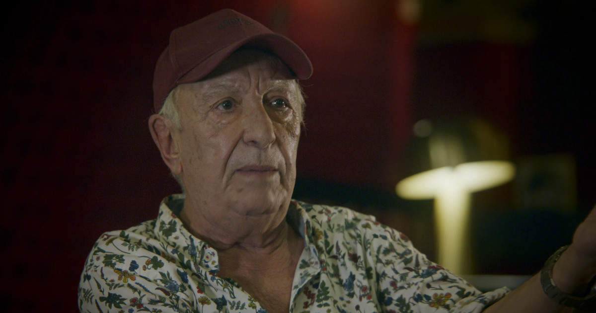 Muere Carlos Ferrando, el mítico periodista de la prensa rosa, a los 76 ...