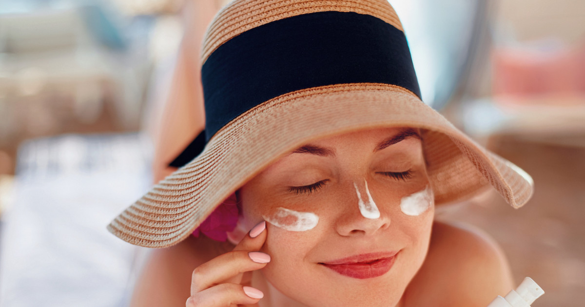 Cómo proteger tu rostro del sol y prevenir arrugas y manchas
