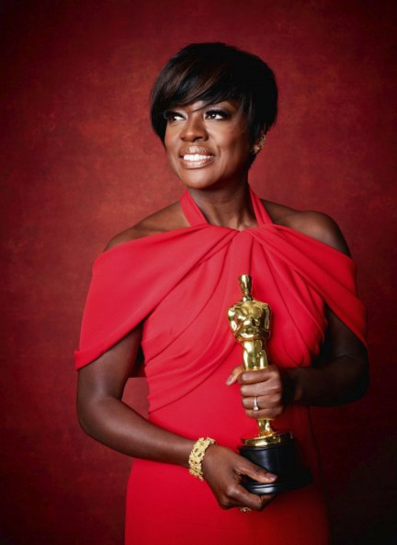 Viola Davis: «De niña buscaba comida en la basura»