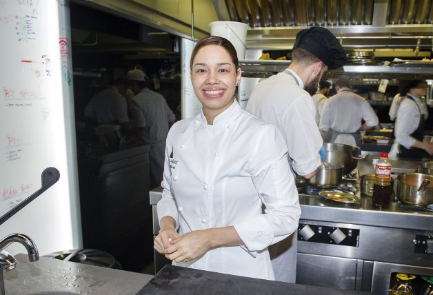 La historia de superación de María Marte, de friegaplatos a chef Michelin