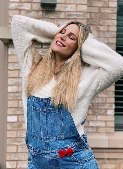 Edurne presume de barriguita a punto de ser mamá