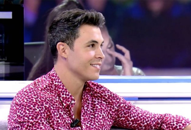 Kiko Jiménez desvela una intimidad que siempre hace en verano