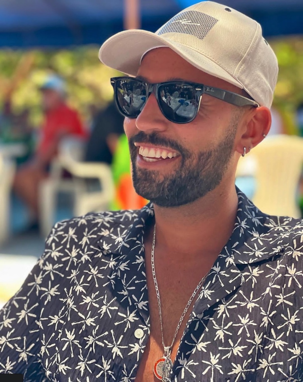 Omar Sánchez critica el lujoso regalo de Yulen Pereira con una indirecta