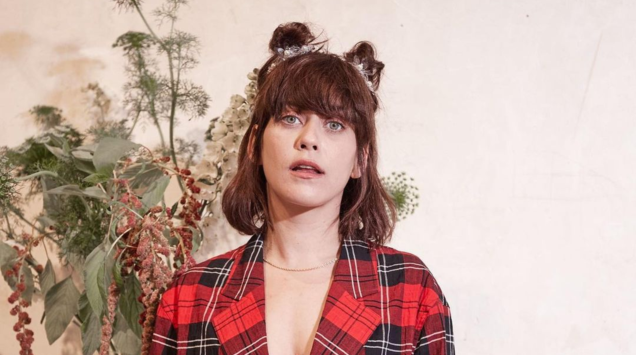 María León, hermana de Paco León, detenida por agredir a un agente de ...