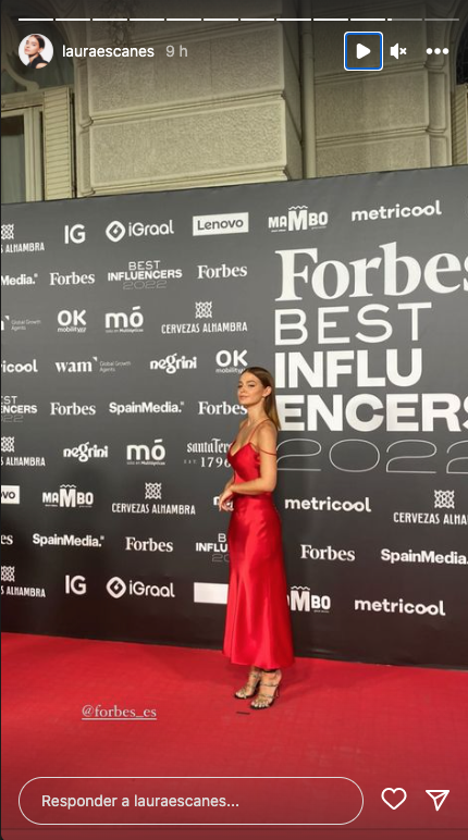 Laura Escanes, harta, rompe su silencio: "Nadie se muere por amor"