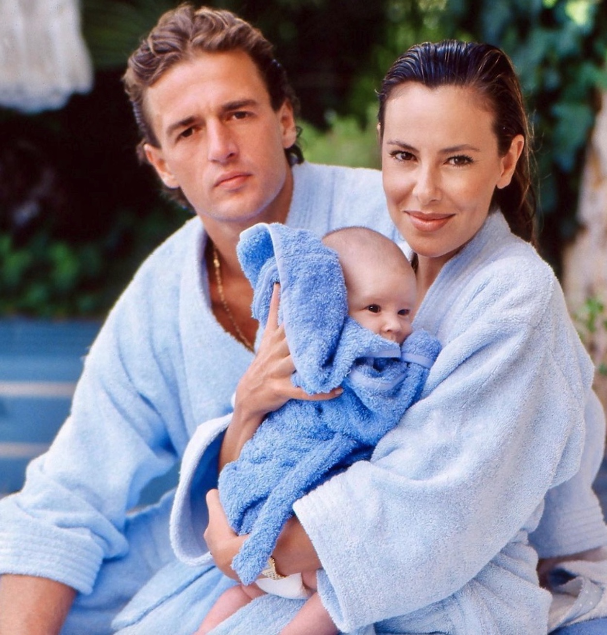 Ana Obregón recuerda el bautizo de su hijo Álex junto a sus padres