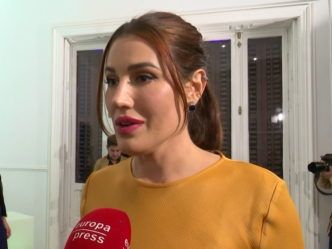 Almudena Navalón confiesa si le gustaría volver a ser madre con Manuel ...